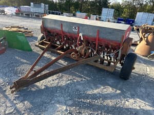 SOLD - Massey Ferguson 33 Lot No. 571 Planting with --- In | Tractor Zoom