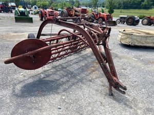 SOLD - MASSEY FERGUSON 36 HAY RAKE Hay and Forage | Tractor Zoom