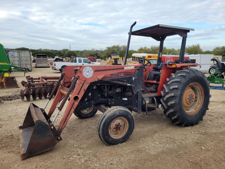 SOLD - Massey Ferguson 383 Tractors 40 to 99 HP | Tractor Zoom