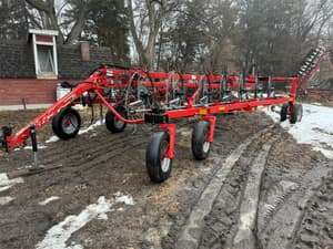 SOLD - Massey Ferguson 3986 Lot No. 6958 Hay and Forage | Tractor Zoom