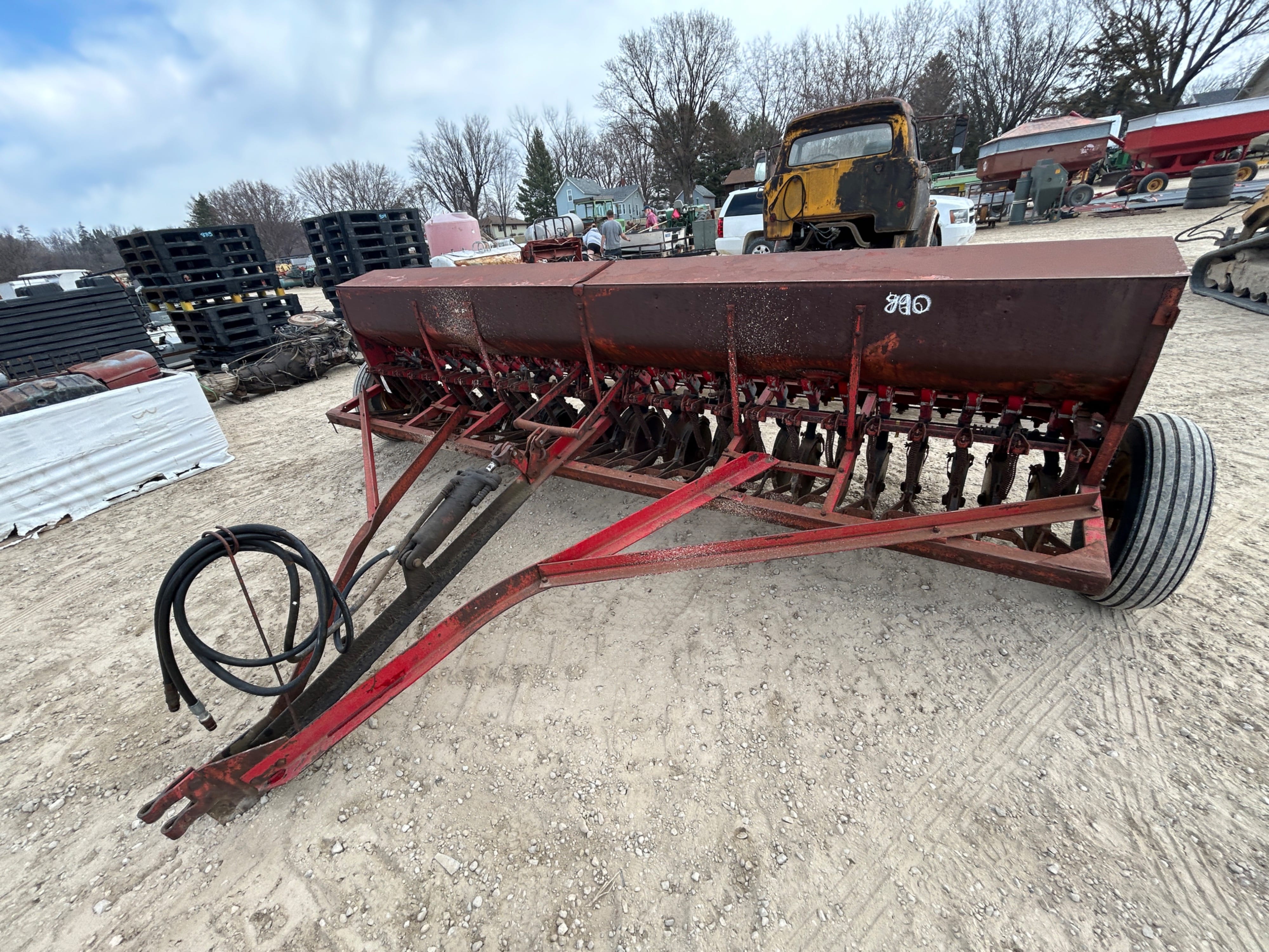 SOLD - Massey Ferguson 43 Lot No. 890 Planting with --- In | Tractor Zoom