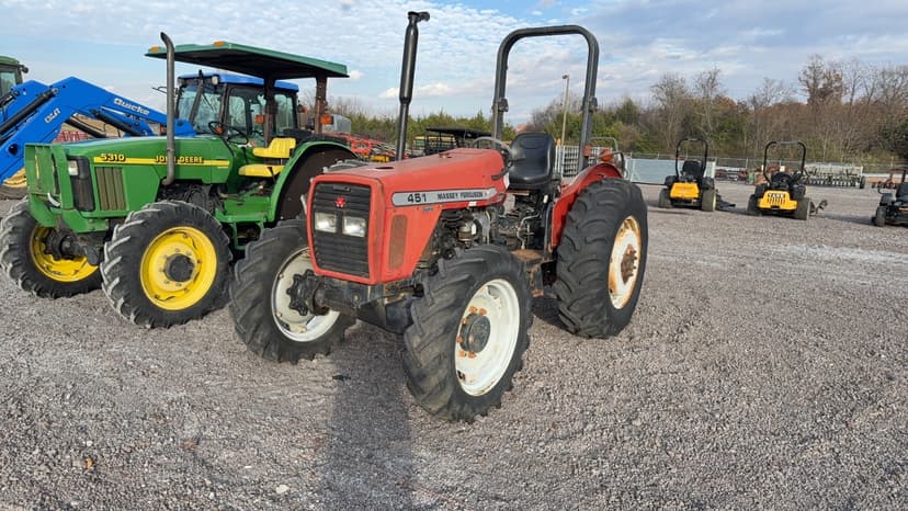 Massey Ferguson 451 Lot No. 3038 Tractors For Sale with 1,108 Hrs ...