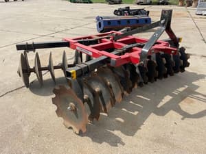 SOLD - Massey Ferguson 470 Lot No. 219 Tillage with 7 ft | Tractor Zoom