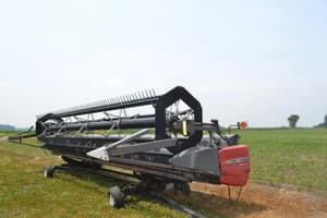 SOLD - Massey Ferguson 8200 Lot No. 4 Harvesting with 25 ft | Tractor Zoom