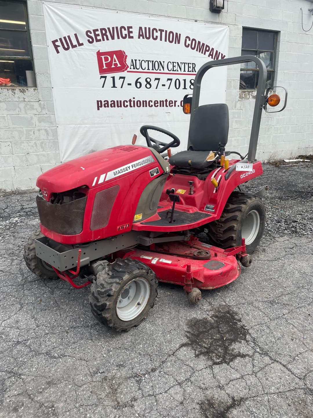 Massey Ferguson GC2400 Lot No. 110 Tractors For Sale with 897 Hrs ...