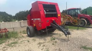 SOLD - Massey Ferguson Hesston 1745D Lot No. 44588 Hay and Forage with ...
