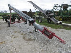 SOLD - Mayrath 10x32 Lot No. 116 Harvesting with 32 Ft | Tractor Zoom