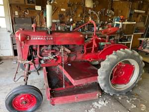 SOLD - McCormick-Deering Farmall Cub Tractor Tractors with 12 HP | Tractor Zoom