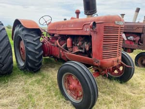 SOLD - McCormick-Deering W-9 Lot No. 5810468 Tractors with 50 HP ...