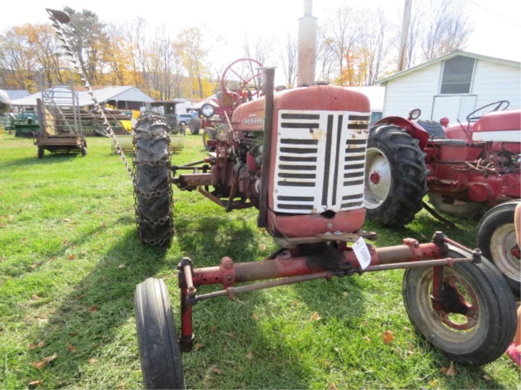Farmall 200 Tractors Less than 40 HP for Sale | Tractor Zoom