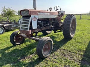 SOLD - Farmall 560 Lot No. 100 Tractors with --- Hrs | Tractor Zoom