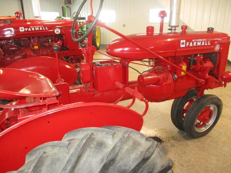 Farmall B Tractors Less than 40 HP for Sale | Tractor Zoom