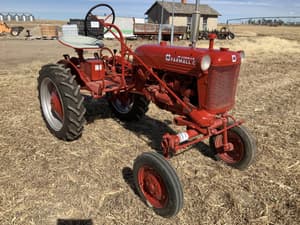 SOLD - Farmall Cub Lot No. 21980 Tractors with 12 HP | Tractor Zoom