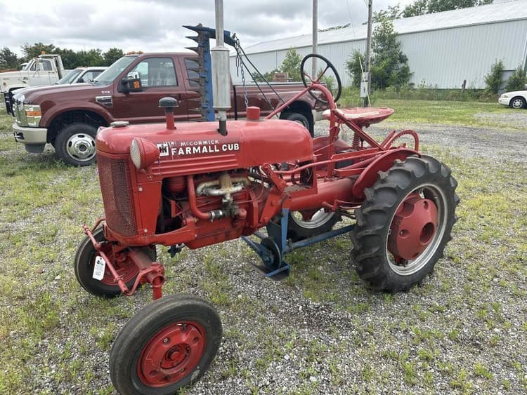 Farmall Cub Tractors Less than 40 HP for Sale | Tractor Zoom