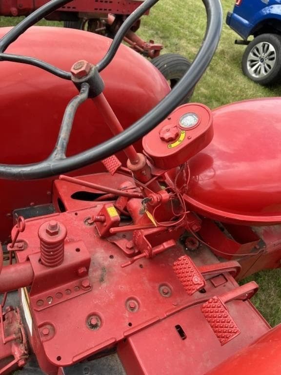 McCormick-Deering W-4 Tractors Less than 40 HP for Sale | Tractor Zoom