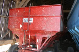 SOLD - Unverferth 230 Lot No. 20341 Harvesting | Tractor Zoom