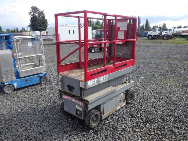 MEC 1632 Construction Aerial Lifts for Sale | Tractor Zoom