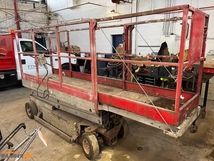 MEC 2034HT Construction Aerial Lifts for Sale | Tractor Zoom