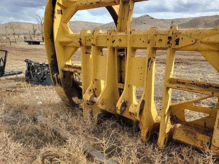 Medford Fabrication Log Fork Construction Attachments for Sale ...