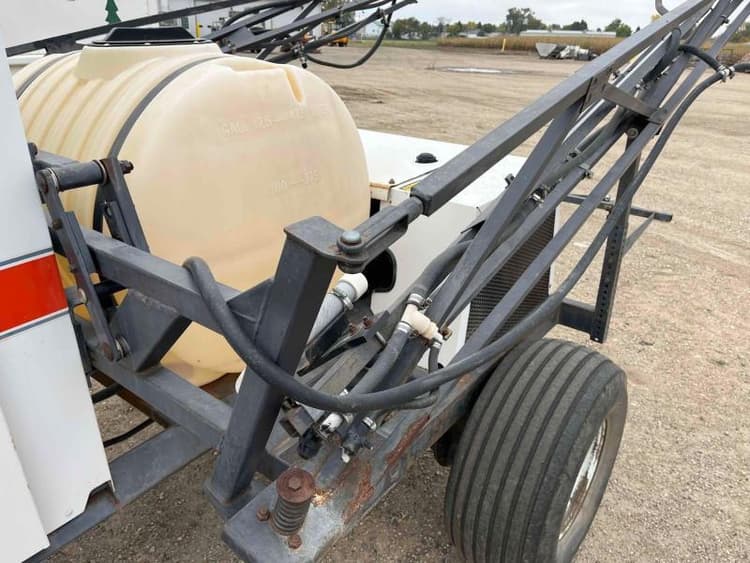 Spra-Coupe 210 Chemical Applicators Sprayers - Self Propelled for Sale ...