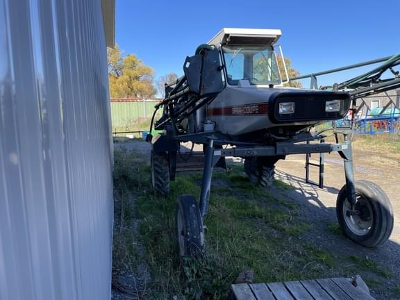 Spra-Coupe 230 Chemical Applicators Sprayers - Self Propelled for Sale ...