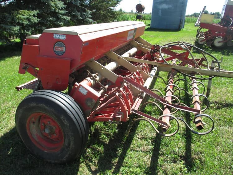 Melroe 244 Planting Grain Drills for Sale | Tractor Zoom