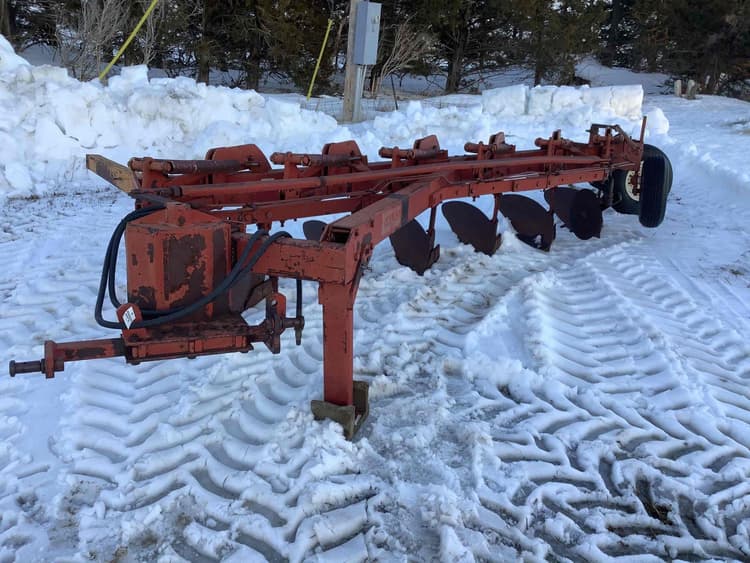 Melroe 902 Tillage Plows for Sale | Tractor Zoom