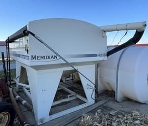 SOLD - Meridian 225RST bulk seed tender (KS1838) Planting | Tractor Zoom