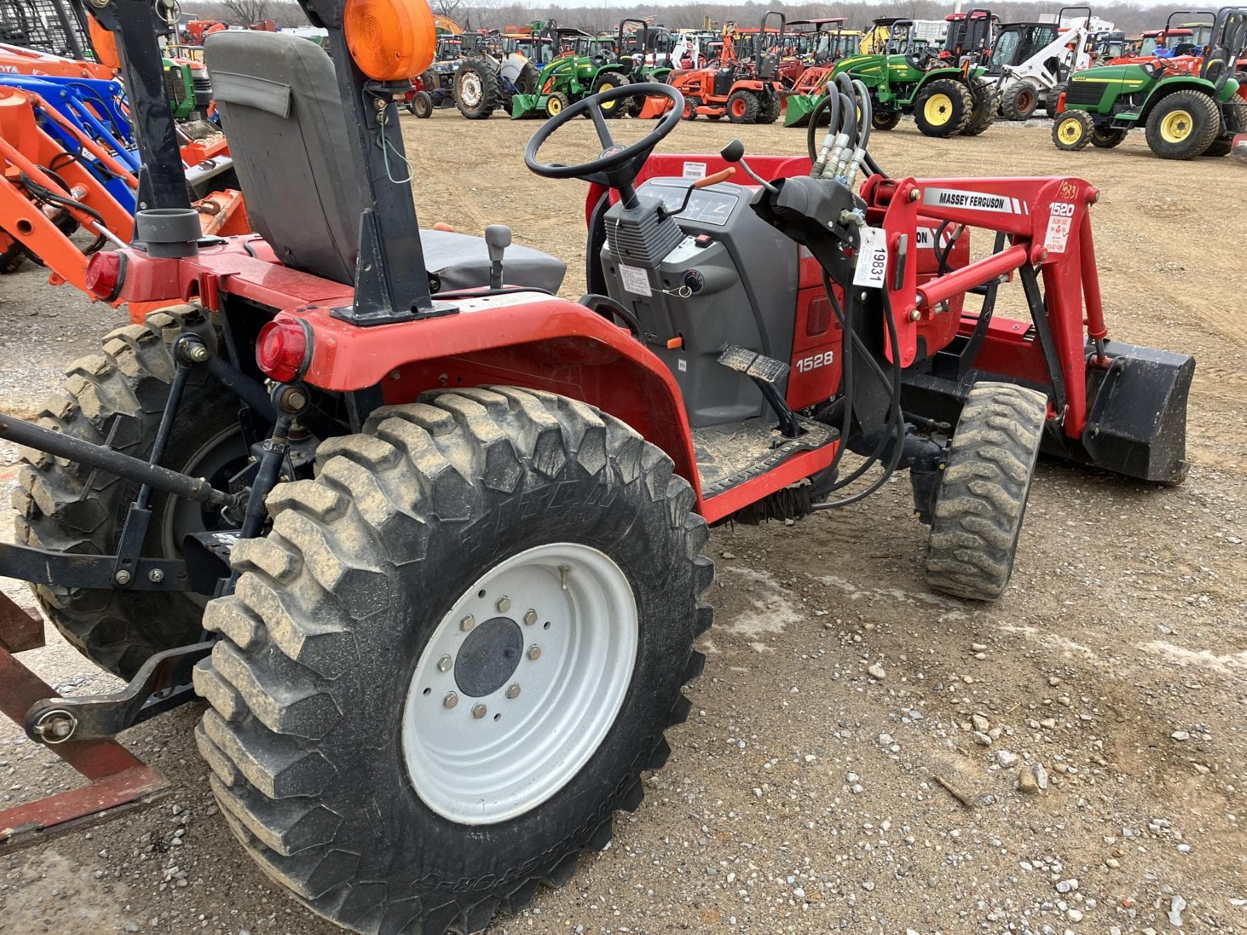 Massey Ferguson 1528 Tractors Less than 40 HP for Sale | Tractor Zoom