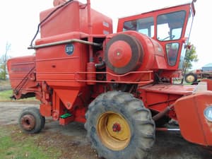 SOLD - Massey Ferguson 510 Lot No. 11994 Combines with --- Hrs | Tractor Zoom