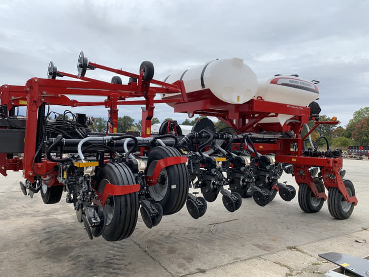 2024 Massey Ferguson MFVF Planting Planters for Sale | Tractor Zoom