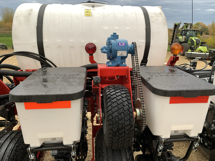 2024 Massey Ferguson MFVW Planting Planters for Sale | Tractor Zoom