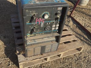 SOLD - Miller 225 Lot No. 195 Other Equipment | Tractor Zoom