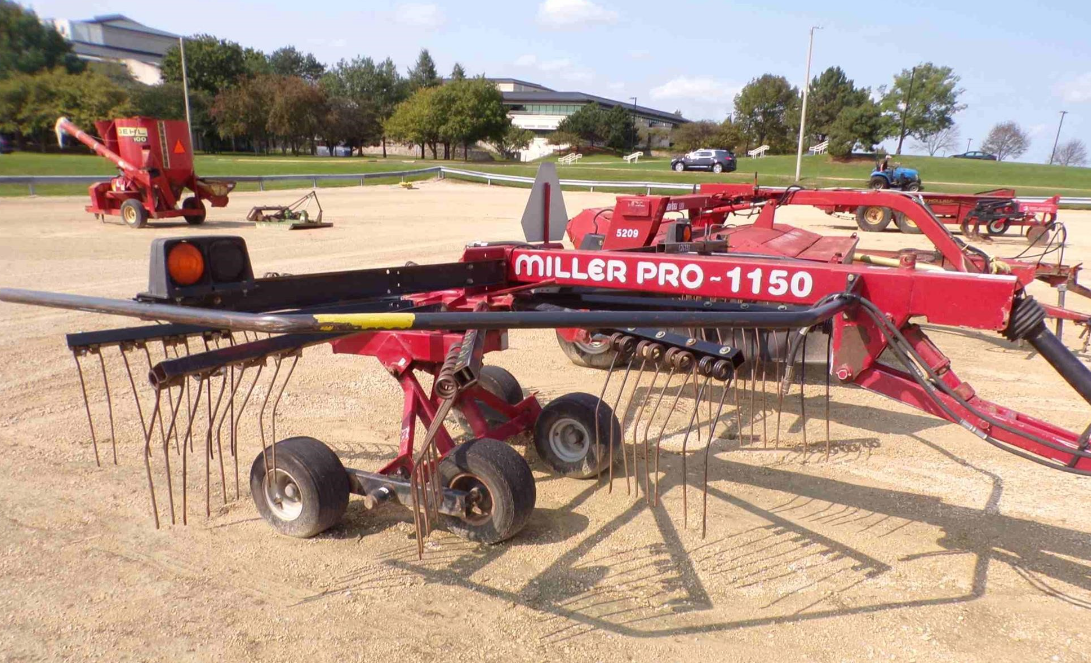 SOLD - Miller Pro 1150 Hay and Forage | Tractor Zoom