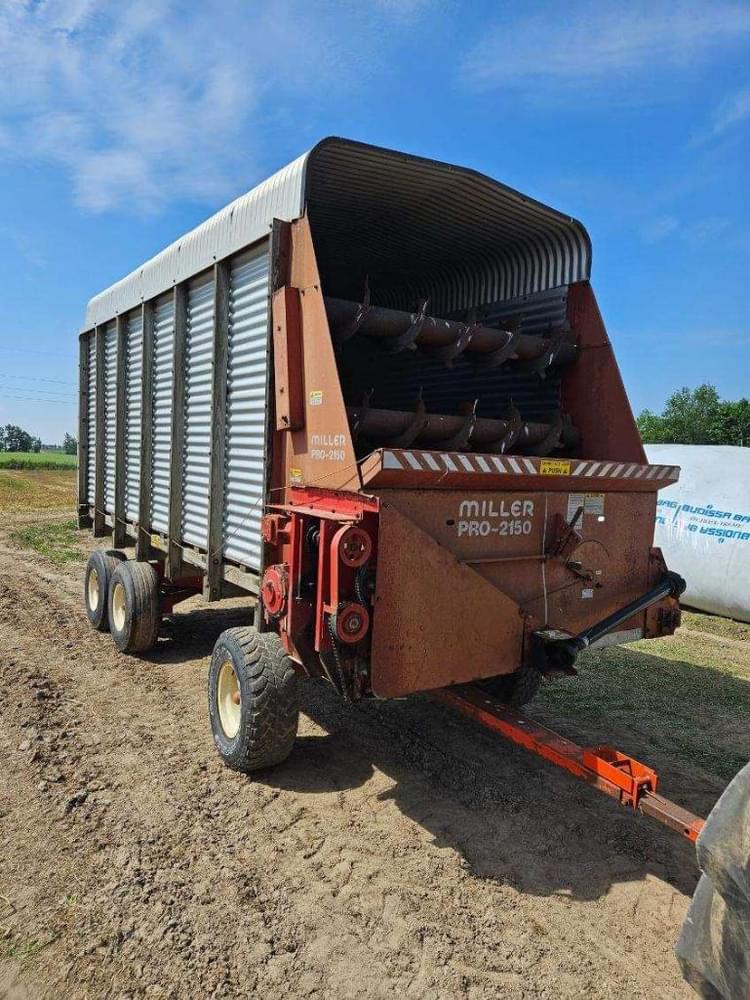 SOLD - Miller Pro 2150 Harvesting Forage Wagons | Tractor Zoom