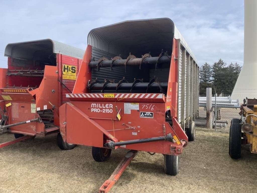 Miller Pro 2150 Harvesting Forage Wagons for Sale | Tractor Zoom