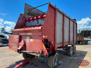 SOLD - Miller Pro 5200 Lot No. 65 Harvesting | Tractor Zoom