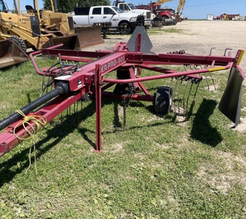 SOLD - Miller Pro 900 Lot No. e67d069f-f02b-11ec-9544-0246304ce823 Hay ...