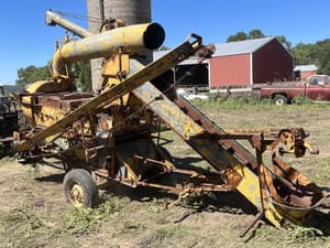 SOLD - Minneapolis Moline Model E corn sheller Harvesting | Tractor Zoom
