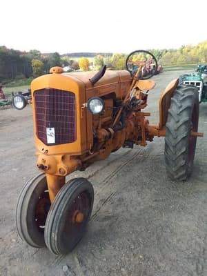 SOLD - MINNEAPOLIS - MOLINE MODEL R ANTIQUE TRACTOR Tractors with 20 HP ...