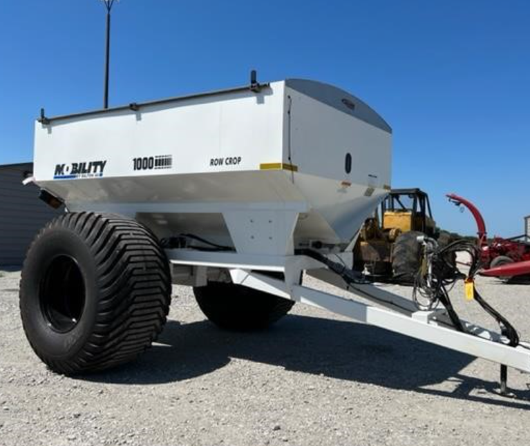 SOLD - Mobility 1000 Chemical Applicators with --- Hrs | Tractor Zoom