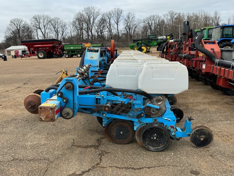 Monosem NG Plus 3 Planting Planters for Sale | Tractor Zoom