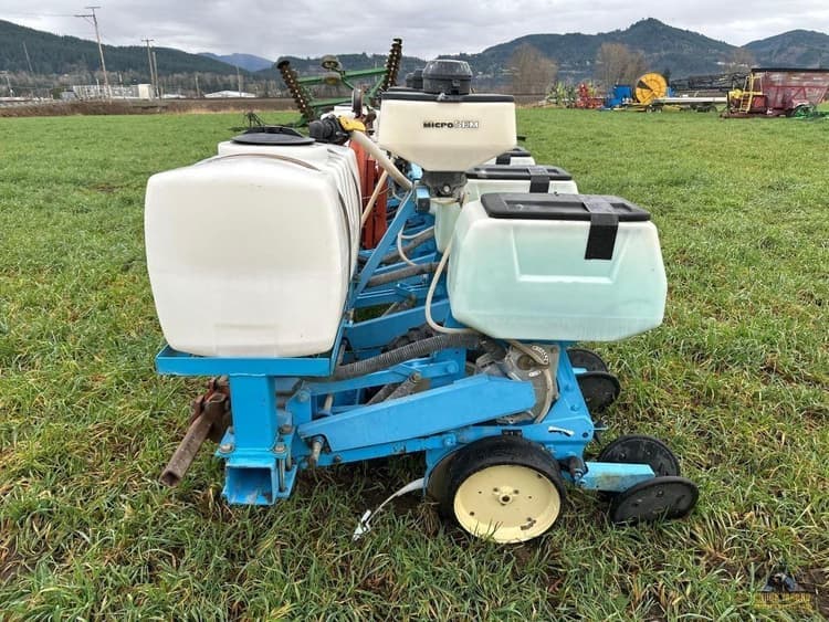 Monosem NG Plus Planting Planters for Sale | Tractor Zoom