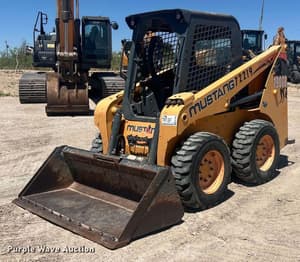 SOLD - Mustang 1900R Lot No. EC1399 Construction with 1,587 Hrs ...