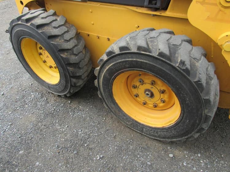Mustang 2044 Construction Skid Steers for Sale | Tractor Zoom