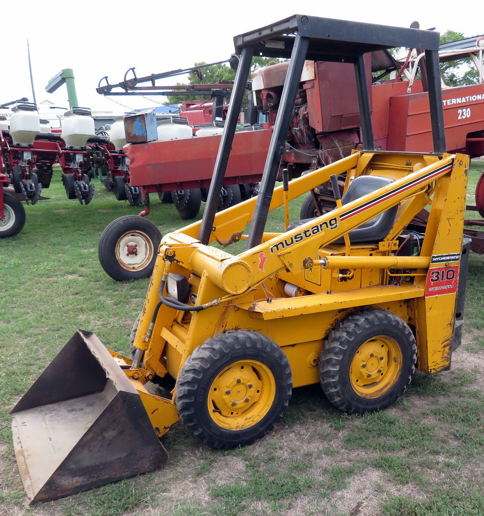 SOLD - Mustang 310 Construction with --- Hrs | Tractor Zoom