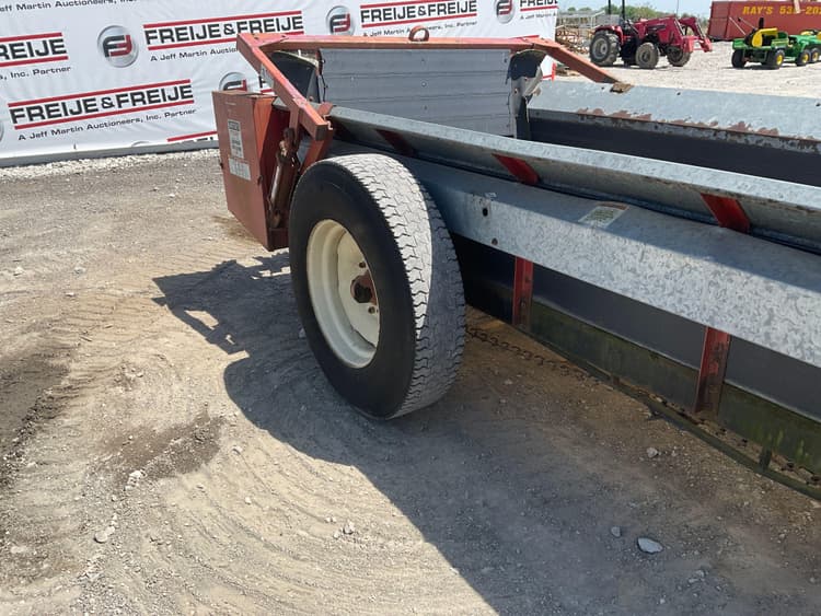 Meyer M225 Manure Handling Manure Spreaders - Dry for Sale | Tractor Zoom