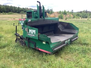 SOLD - NEAL DM3000 CRAWLER ASPHALT PAVER SN: 01055055 Construction with ...