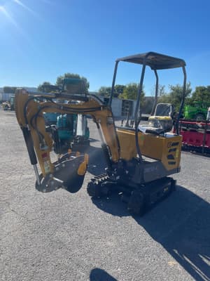 SOLD - 2024 AGT Industrial DM12-C Lot No. 629 Construction with --- Hrs ...