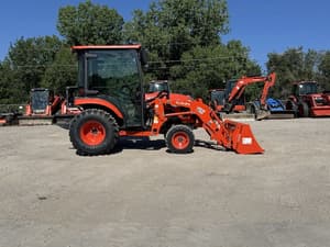 SOLD - 2025 Kubota LX4020HSDC Stock No. K8828 Tractors with 40 HP ...